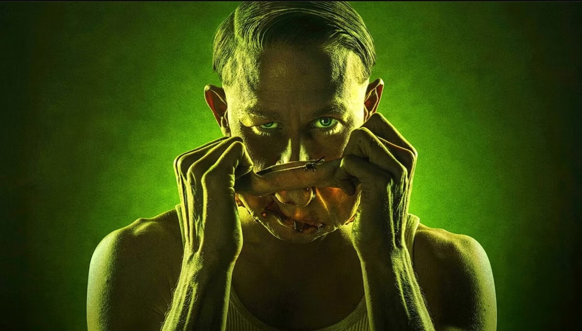 Nå på Netflix: "Monster - Historien om Ed Gein", morderen bak "Psycho" og "Motorsagmassakren ...