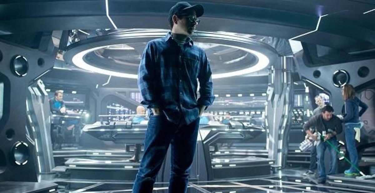 J.J. Abrams' mystiske fantasyfilm får premiere i november - Moviezine.no